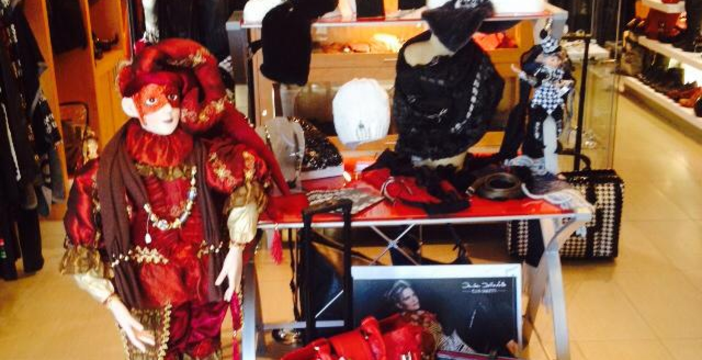 loucas collection - Loucas